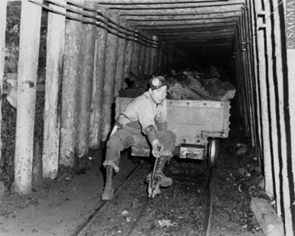 What Replaced the Ponies? | Nottinghamshire Mining Museum - a history ...